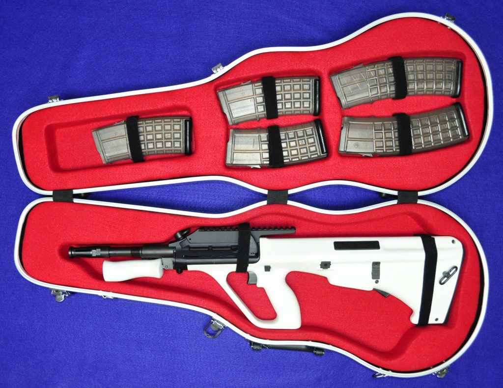 STEYR AUG A3 M1 – AKases